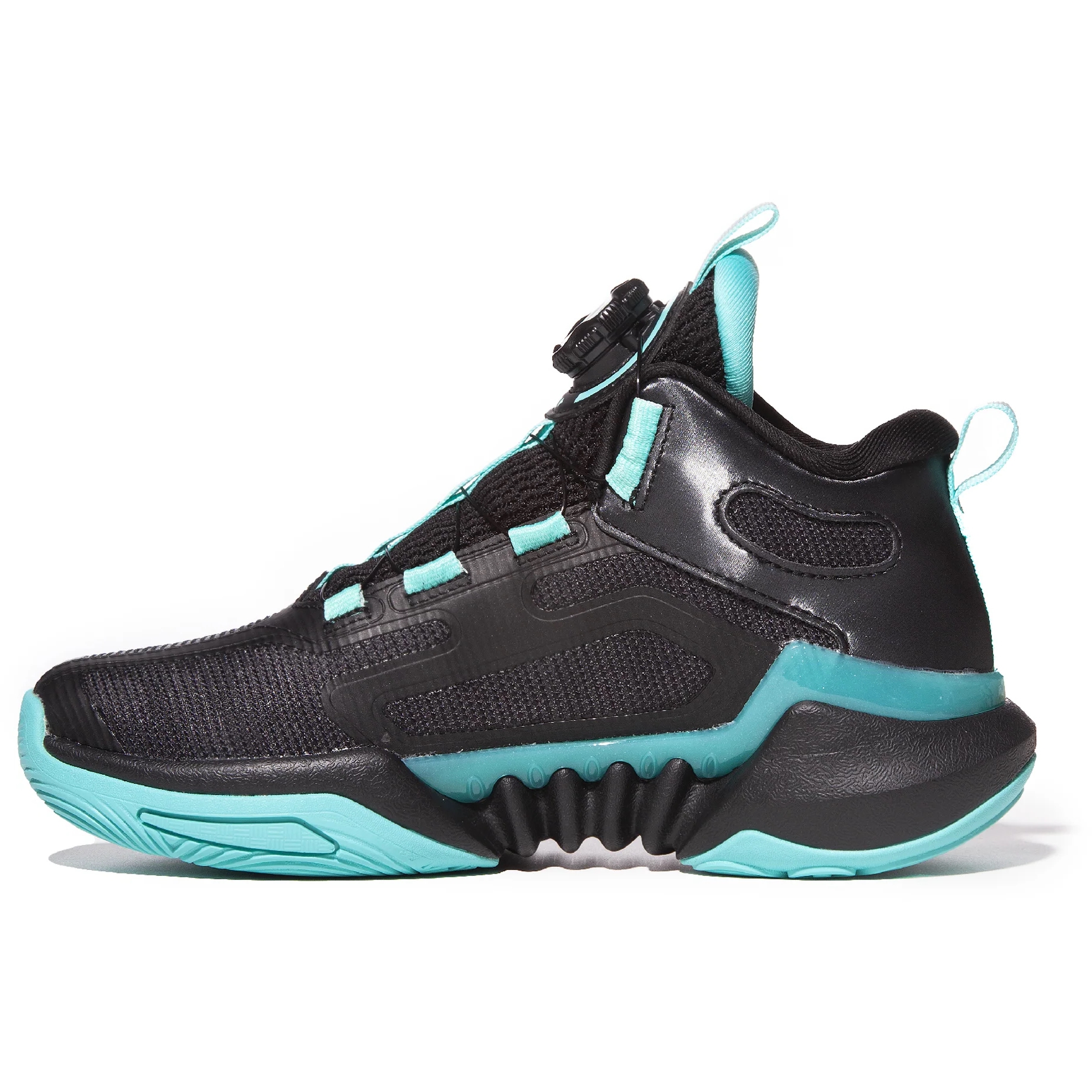 Баскетбольные кроссовки ANTA Shark Teeth | W312331103-1